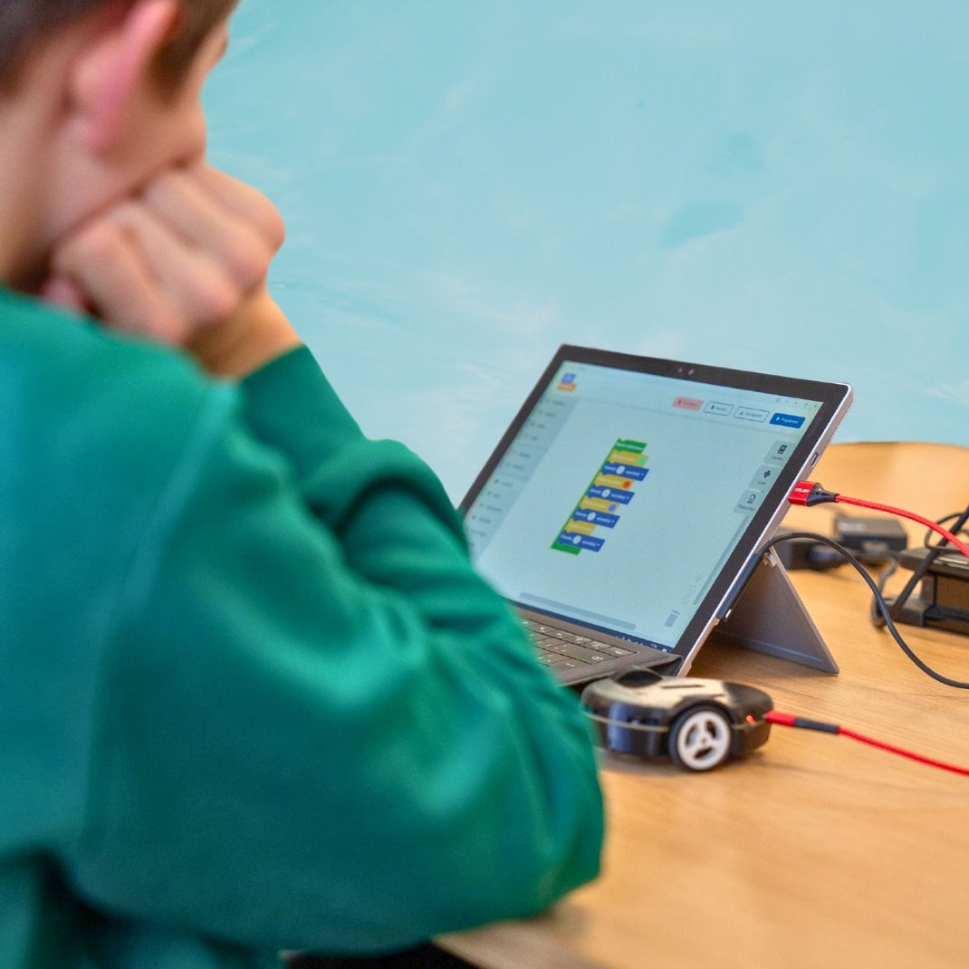 Activité éducative et ludique dès 10 ans – Eliobot